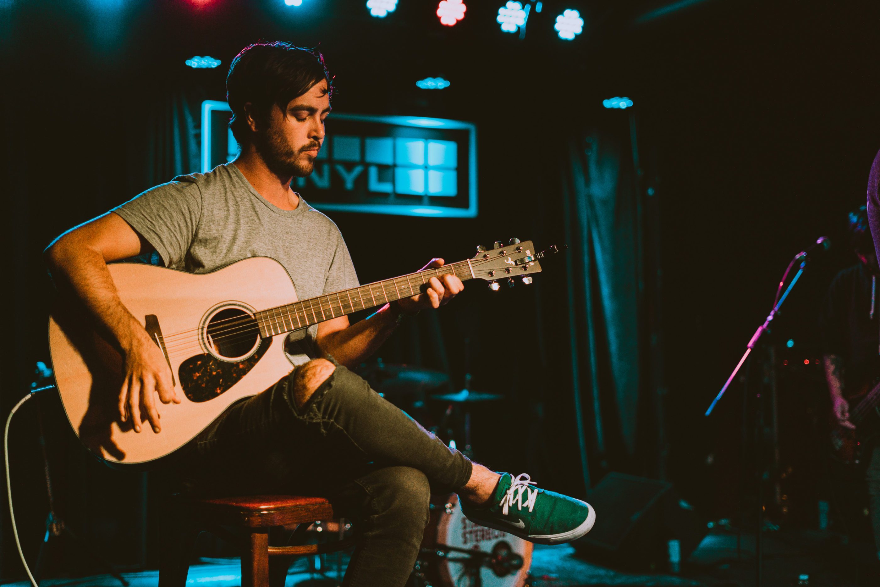 Derek Sanders Brings First Solo Tour Through the Southeast | Soundlink ...