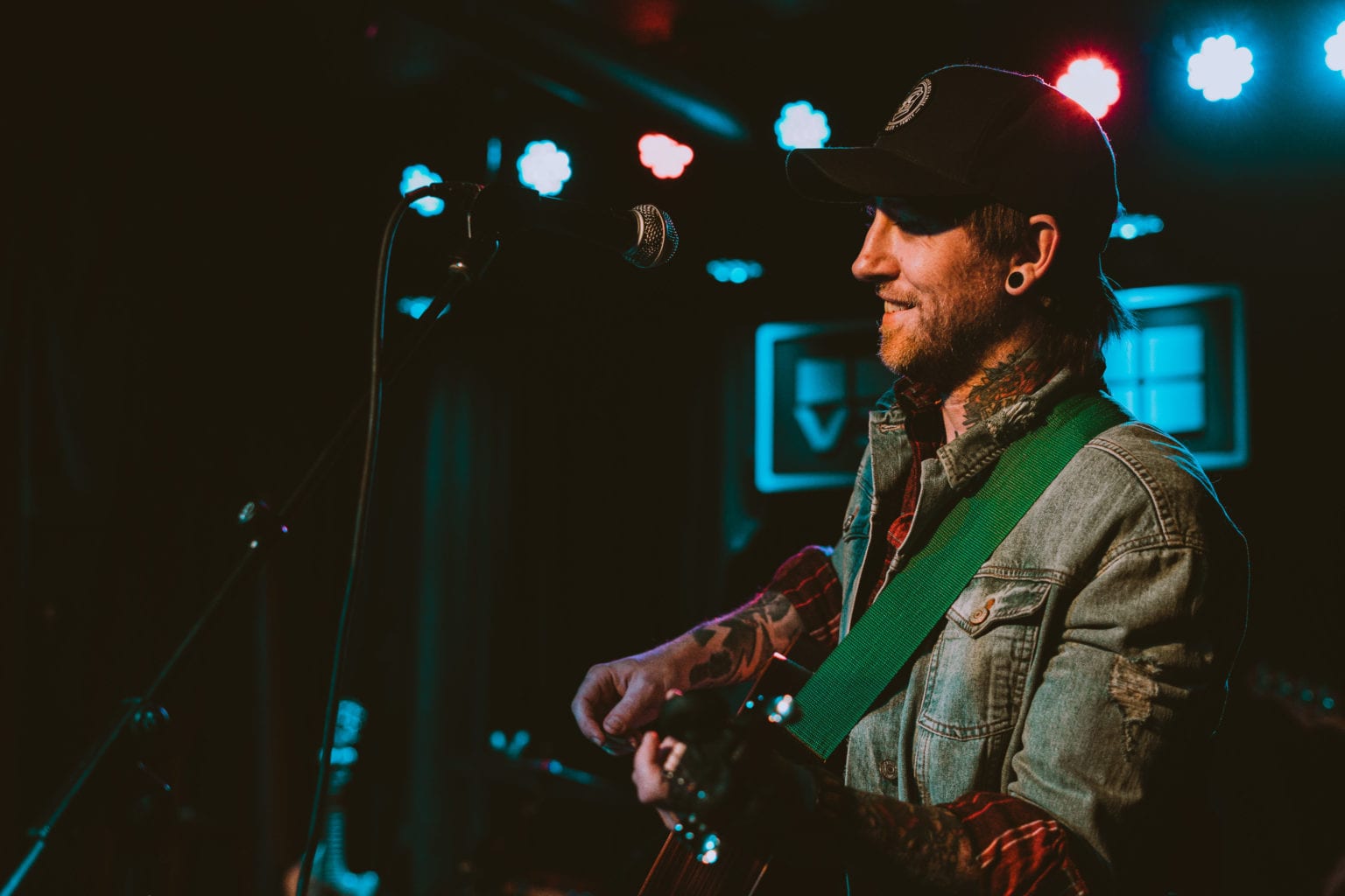 Derek Sanders Brings First Solo Tour Through the Southeast | Soundlink ...